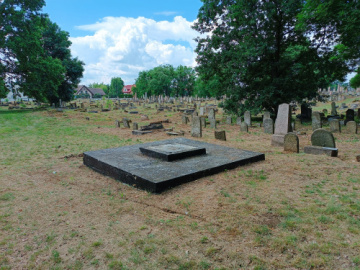Memorial Pillar Restoration – Bialystok Cemetery Restoration